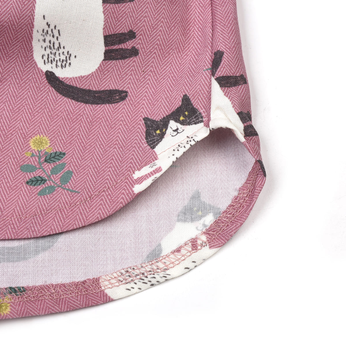 kusuguru エプロン おしゃれ 保育士 かわいい 25SS キャラクター 釦リボンあきエプロン 25-8053 #3/PK #4/BL ...