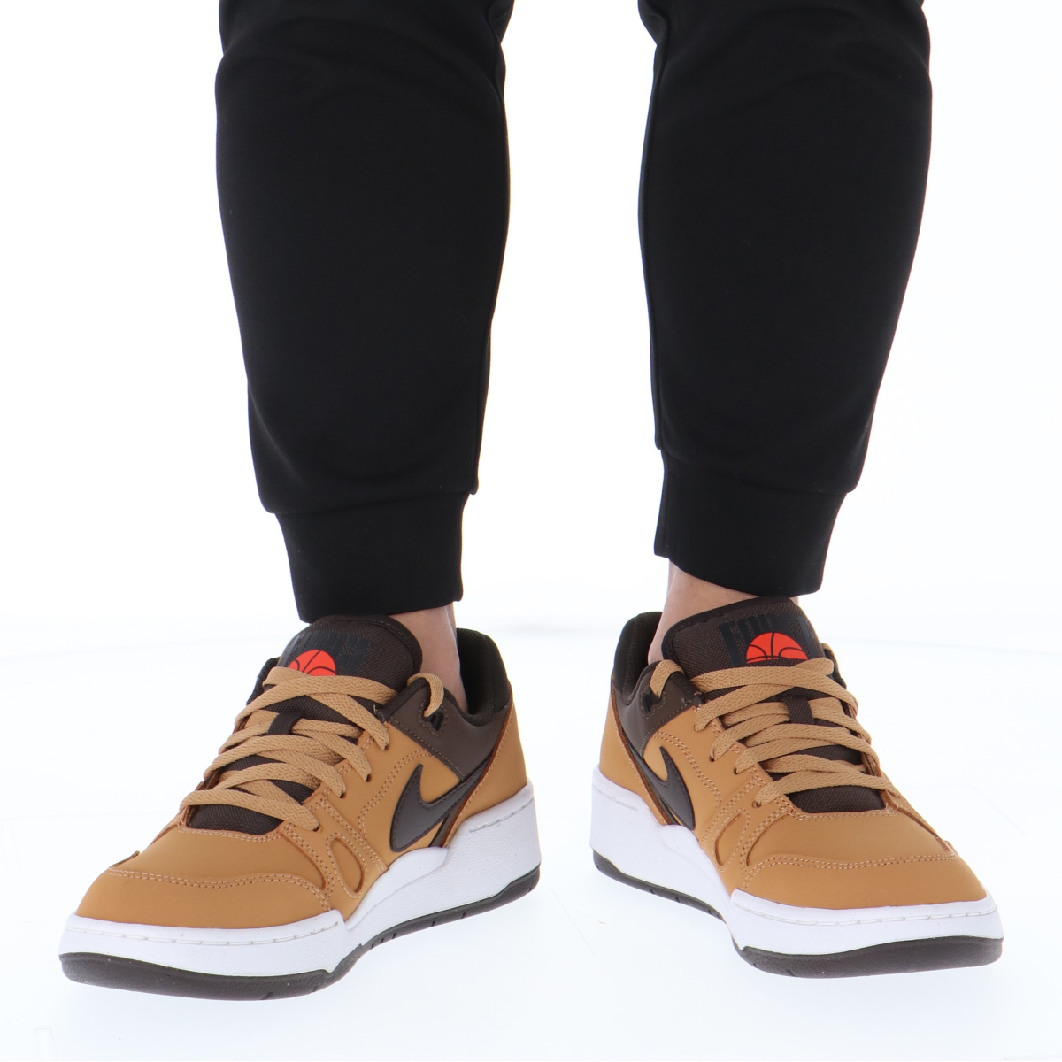 NIKE（ナイキ） スニーカー メンズ レザー ブランド フルフォース ロー