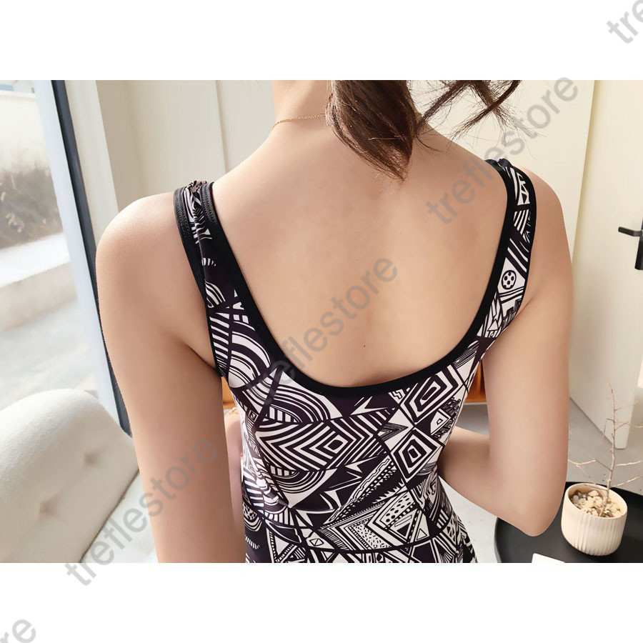 水着 レディース ワンピース水着 夏 おしゃれ 小胸 ママ水着 日焼け防止 大きいサイズ 体型カバー キレイめ 20代 30代 40代 50代 プール みずぎ シンプル :y240222 ...