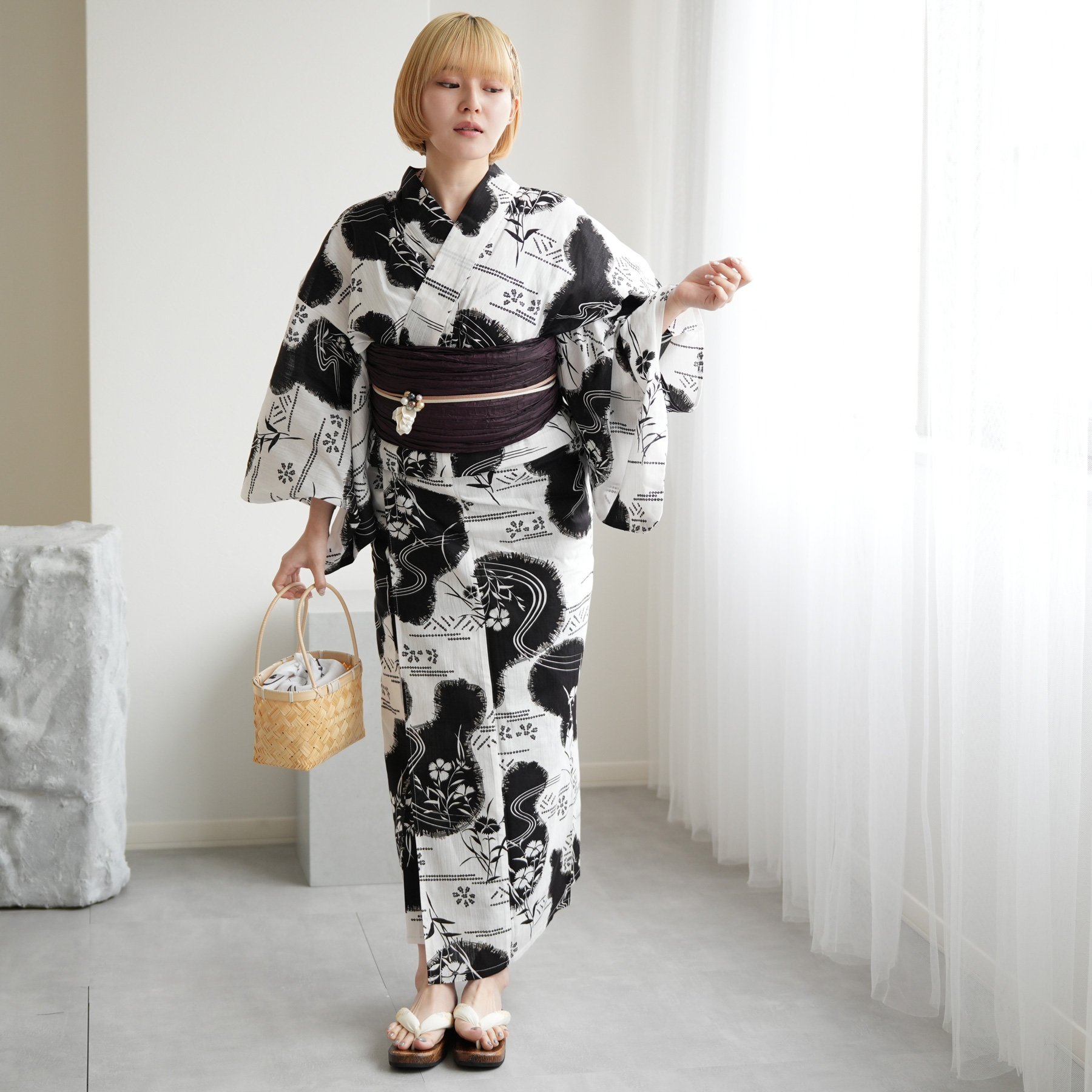 utatane 浴衣 レディース セット 高級変わり織 浴衣3点セット 白地に撫子瓢箪 フリーサイズ 浴衣セット（ゆかた・帯・下駄）うたたね レトロ : 浴衣通販 utatane - 通販 ...