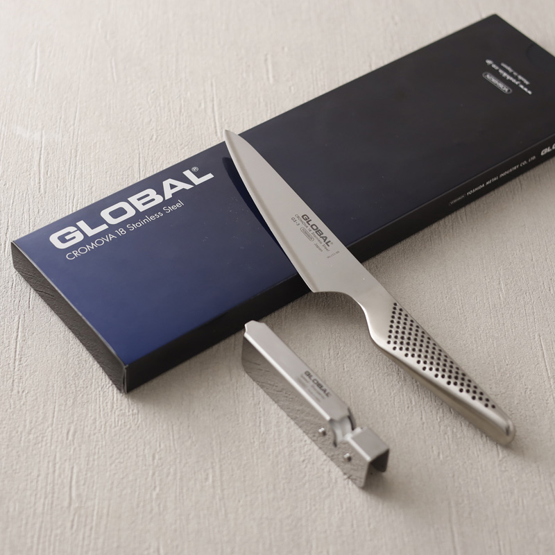 最大2個の特典付き GLOBAL ペティーナイフ2点セット GST-AS3 シャープナー セット SET 包丁 一体型 グローバル 吉田金属工業 YOSHIKIN 日本製 :glo-gst ...