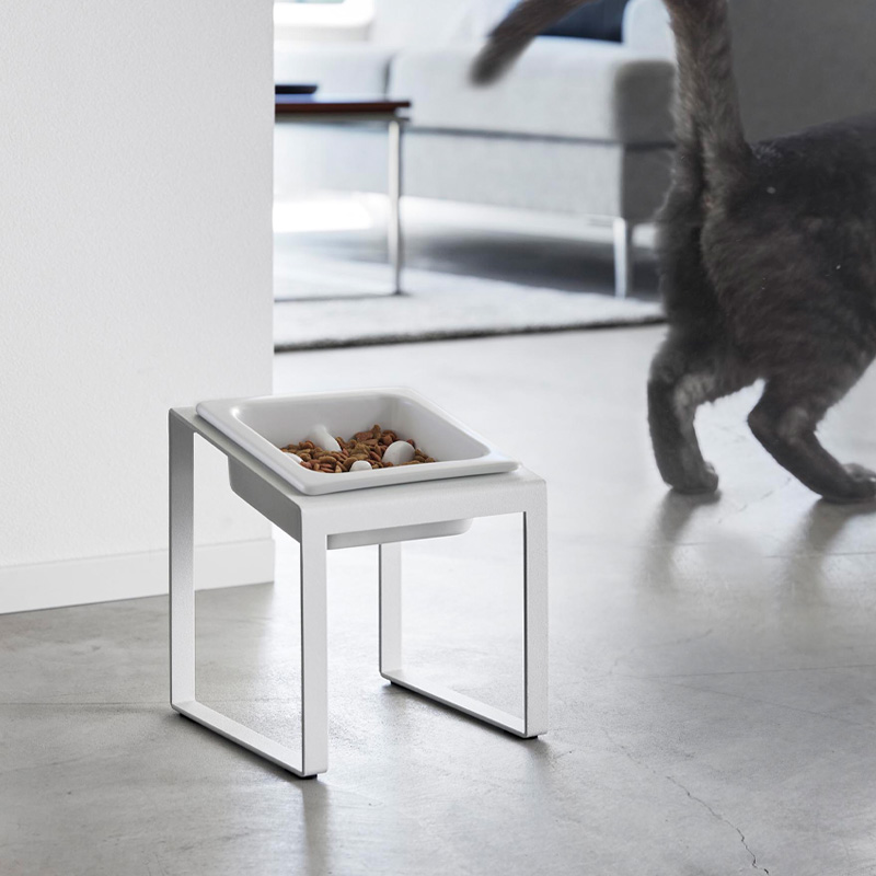 tower 特典付 山崎実業 早食い防止ペットフードボウルスタンド タワー 斜めハイタイプ 公式 犬 猫 食器 白 黒 10239 10240 新商品 : くらしのもり Yahoo ...