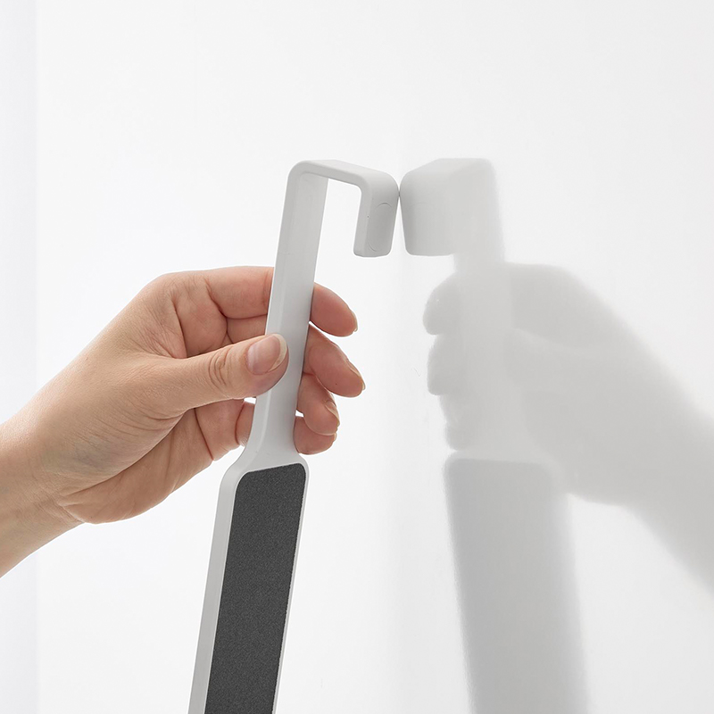 tower 特典付 山崎実業 マグネットかかとやすり タワー 公式 かかとやすり フットケア 角質ケア 粗目 細目 ホワイト ブラック 白 黒 1306 1307 新商品 : くらしのもり ...