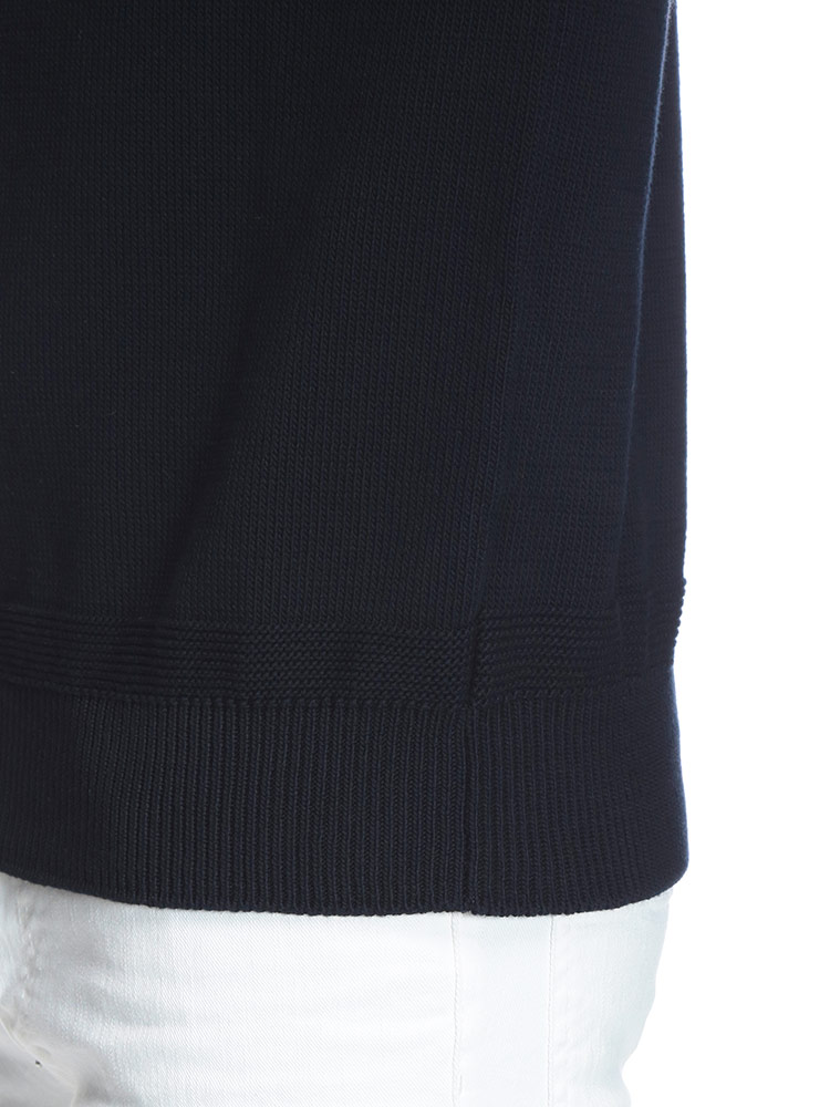 MONCLER モンクレール ニット メンズ 袖ワッペン クルーネック MONCLER モンクレール ニット メンズ 袖ワッペン クルーネック